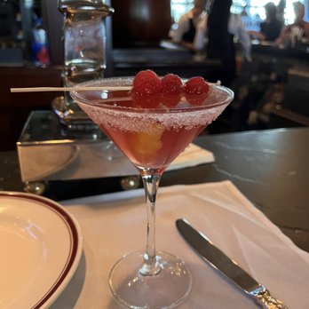 CHOPS & LOBSTER BAR - 1159 Photos & 950 Reviews - 70 West Paces Ferry ...