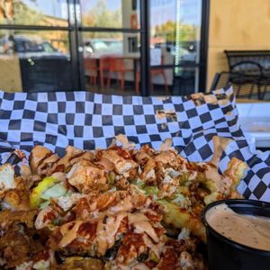 THE KLUCKIN CHICKEN - 74 Photos & 85 Reviews - 28253 Newhall Ranch Rd ...
