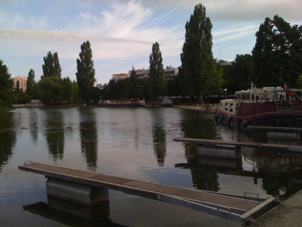 PARC DU PORT DU CANAL - port du canal, Dijon, Côte-d'Or, France - Parks ...