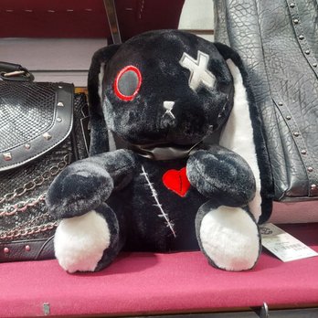 THE ALLEY CHICAGO STORE - Updated March 2025 - 75 Photos & 36 Reviews ...