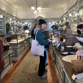 SHANE CONFECTIONERY - Updated May 2025 - 484 Photos & 218 Reviews - 110 ...