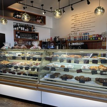 DOLCE CAFFE - Updated June 2025 - 242 Photos & 153 Reviews - 3882 ...