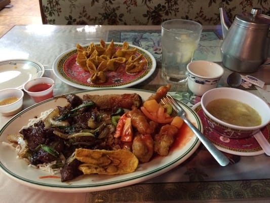 PEKING CHINESE RESTAURANT - Updated May 2024 - 10 Photos & 47 Reviews ...