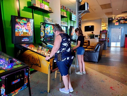 1984 BRANSON ARCADE - Updated June 2025 - 49 Photos & 38 Reviews - 4240 ...