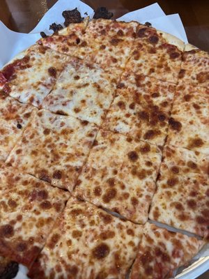 HALFTIME BAR & GRILL - Updated January 2026 - 27 Photos & 108 Reviews ...