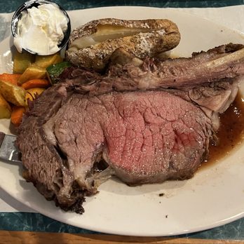 BIG FOOT INN - Updated December 2025 - 62 Photos & 124 Reviews - 11508 ...