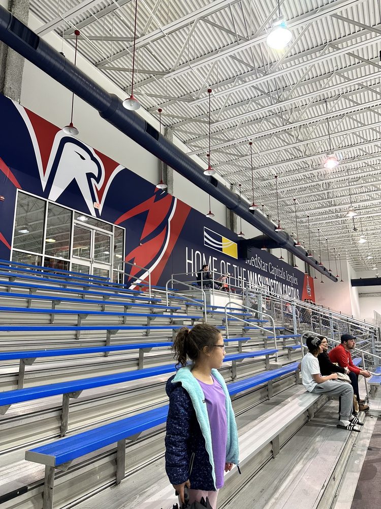 MEDSTAR CAPITALS ICEPLEX - 54 Photos & 63 Reviews - 627 N Glebe Rd ...