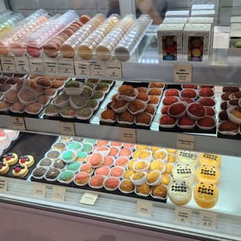 PUFFY PANDY - Updated October 2025 - 568 Photos & 162 Reviews - 9828 ...