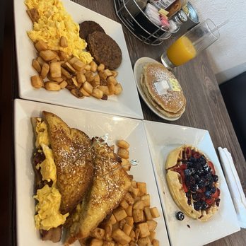 30 BRUNCH HOUSE - Updated June 2024 - 112 Photos & 117 Reviews - 2455 ...