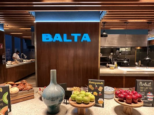 BALTA - Updated December 2024 - 37 Photos - Av. Paseo de la Reforma 297 ...