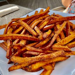 MAPLE TREE CAFE - Updated July 2025 - 74 Photos & 88 Reviews - 781 ...