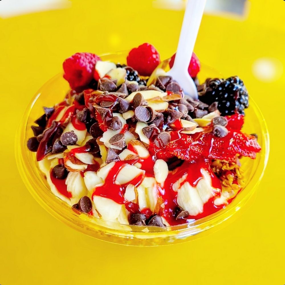 SOL BOL ACAI - 149 Photos & 109 Reviews - 211 W Main St, Visalia ...