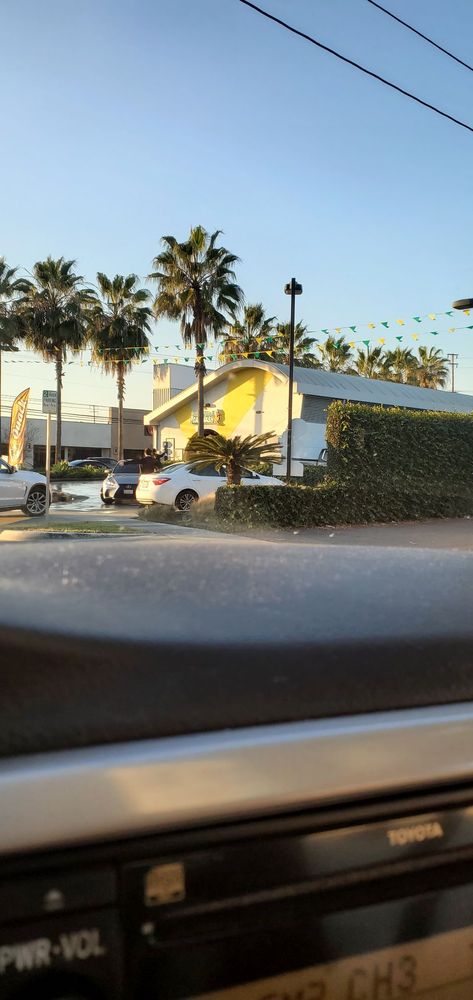 QUICK QUACK CAR WASH - 26 Photos & 68 Reviews - 520 S Euclid St ...