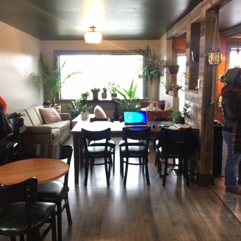 TEN TOES COFFEE HOUSE - Updated December 2025 - 39 Photos - 1109 ...