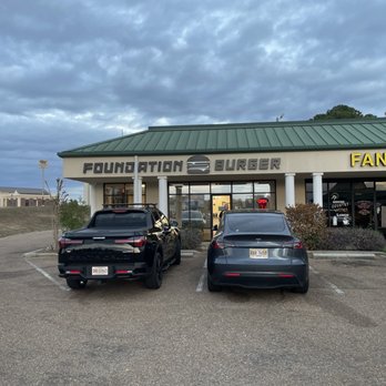 FOUNDATION BURGER - Updated June 2024 - 14 Photos & 15 Reviews - 5419 ...