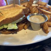 CAST IRON TAVERN - 222 Photos & 288 Reviews - 111 N Rubey Dr, Golden ...