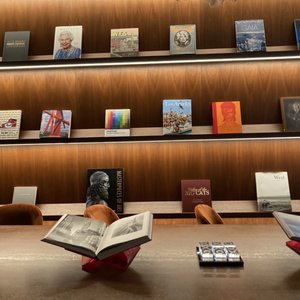 FUNNY LIBRARY COFFEE SHOP - 146 Photos & 57 Reviews 【1445 Turtle Creek ...