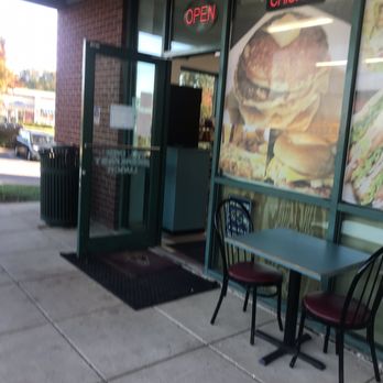 RED RUN DELI - Updated December 2025 - 62 Photos & 37 Reviews - 10999 ...