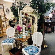 QUANTUM HOUSE RESALE SHOP - 37 Photos & 13 Reviews - 800 W Indiantown ...