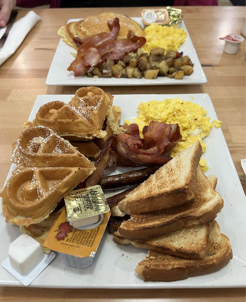 THE BREAKFAST SPOT - Updated April 2024 - 10 Photos & 23 Reviews - 2605 ...