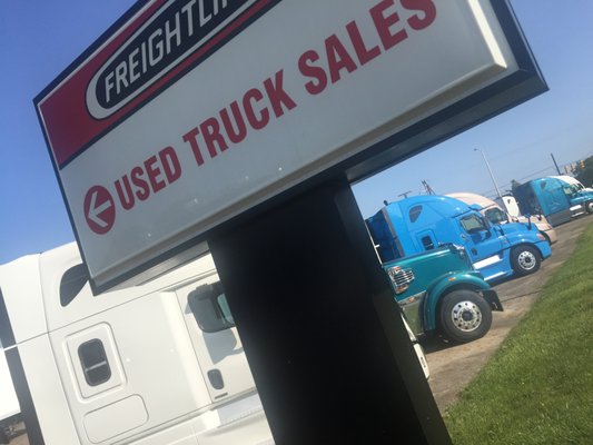 FYDA FREIGHTLINER COLUMBUS - Updated December 2025 - 17 Photos & 12 ...