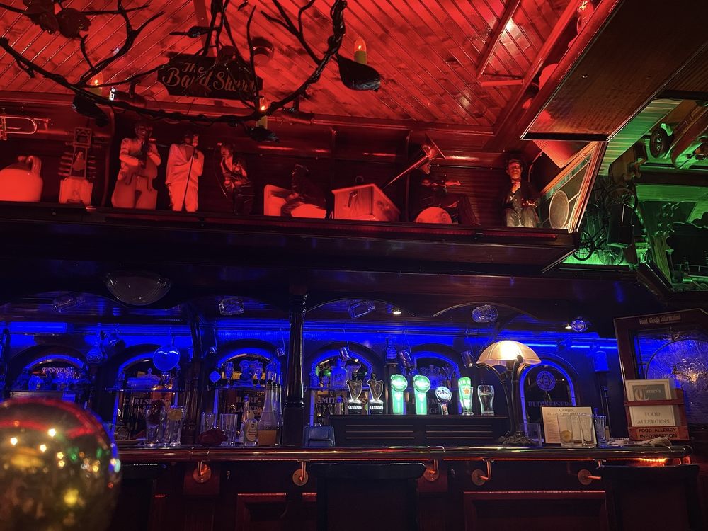 SEAN TIERNEY’S BAR AND RESTAURANT - Updated October 2025 - 30 Photos ...