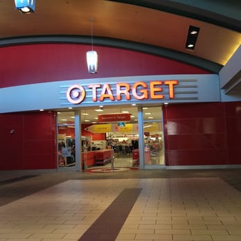 TARGET - Updated July 2025 - 41 Photos & 20 Reviews - 5901 Douglas Ave ...