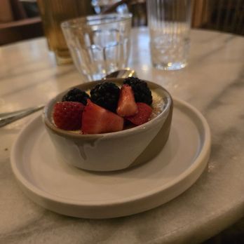 HARTA - Updated October 2025 - 265 Photos & 71 Reviews - 30 W 39th St ...