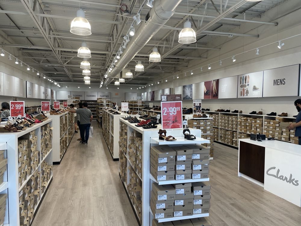 CLARKS BOSTONIAN OUTLET - Updated August 2025 - 2774 Livermore Outlets ...