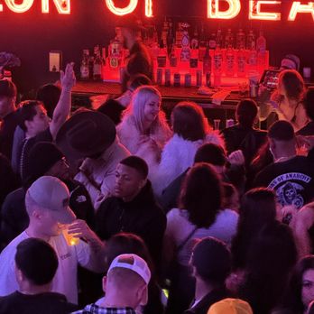 WE ALL SCREAM - Updated October 2025 - 141 Photos & 185 Reviews - 517 ...