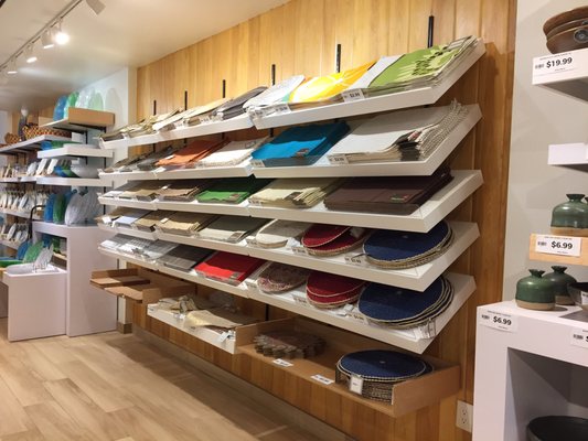 ALISS - Updated December 2025 - 48 Photos & 24 Reviews - 118 SE 1st St ...