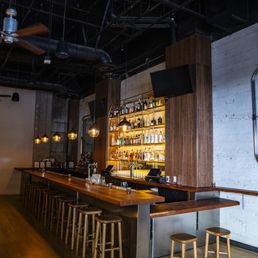 SPRING STREET BAR - Updated October 2025 - 290 Photos & 593 Reviews ...