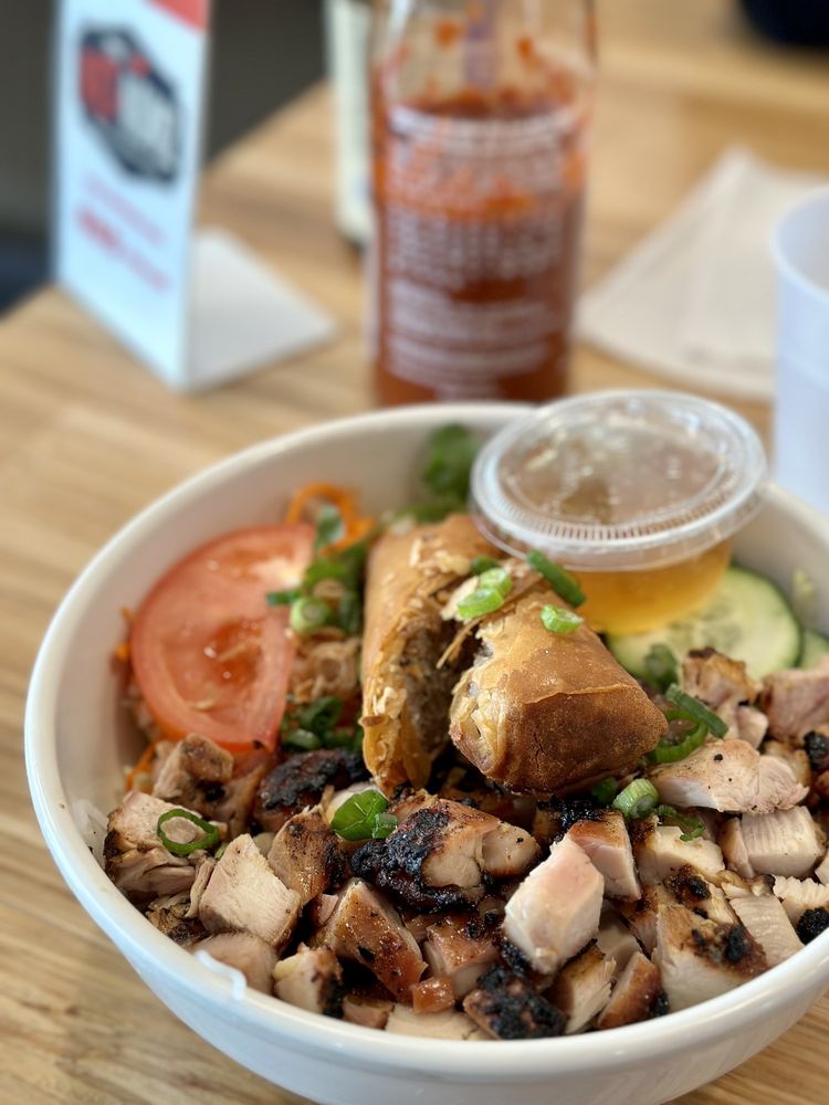 VIET-NOMZ LAKE MARY - 320 Photos & 142 Reviews - 4044 W Lake Mary Blvd ...