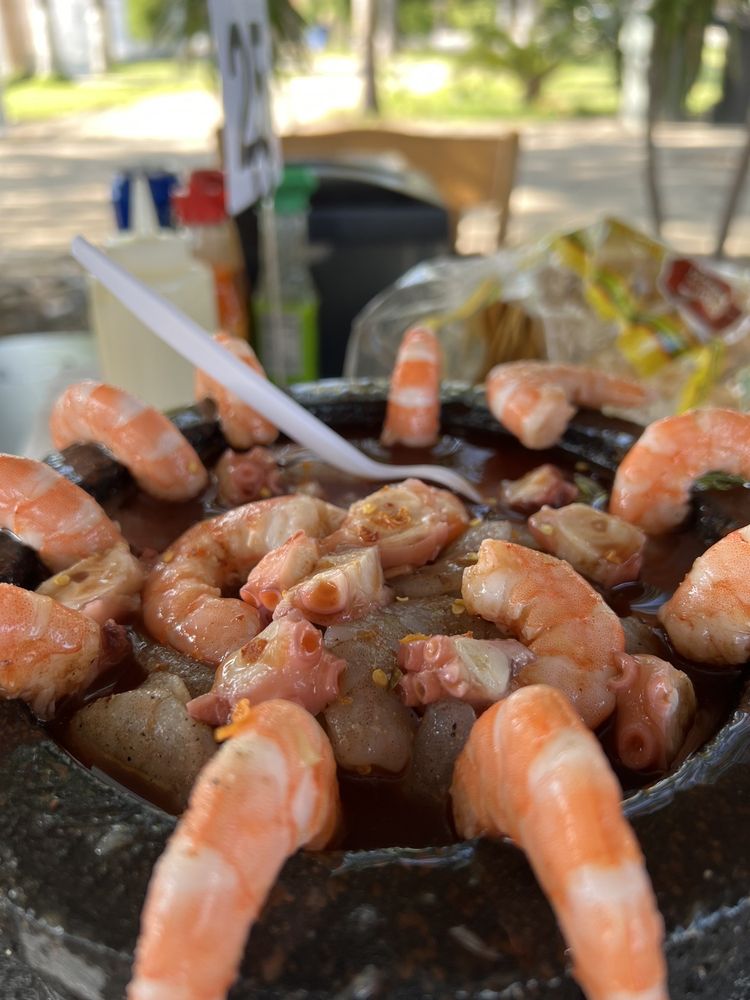 BROSKI MARISCOS - Updated October 2025 - 22 Photos & 12 Reviews - 46 Rd ...