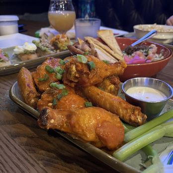 2SP TAPHOUSE & GRILL - Updated October 2025 - 84 Photos & 50 Reviews ...