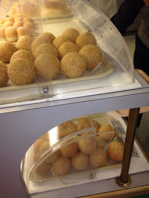 MAXIMA BAKERY & CAKE HOUSE - Updated December 2025 - 1423 Centre Street ...