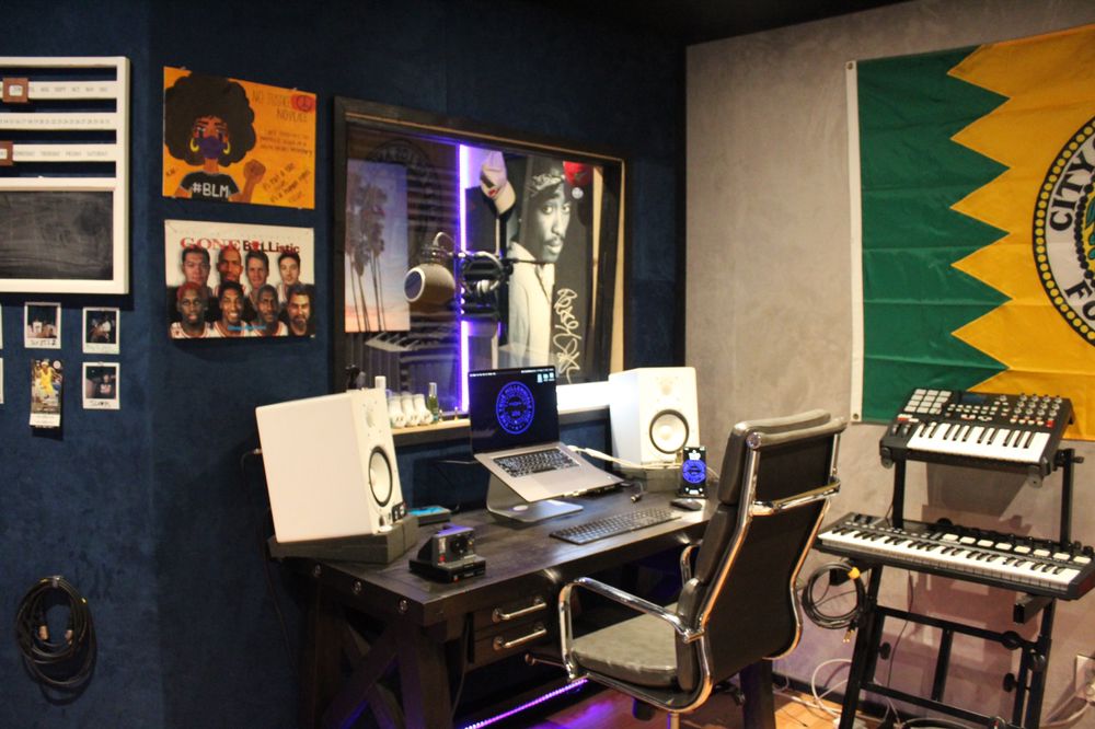 TRUE MILLENNIAL STUDIOS - 21 Photos - Los Angeles, CA - Yelp