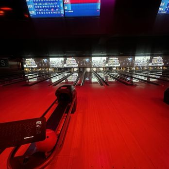 BOWLERO SOUTHSIDE - Updated December 2025 - 35 Photos & 18 Reviews ...
