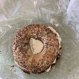 BETWEEN ROUNDS BAGEL DELI & BAKERY - Updated December 2025 - 128 Photos ...