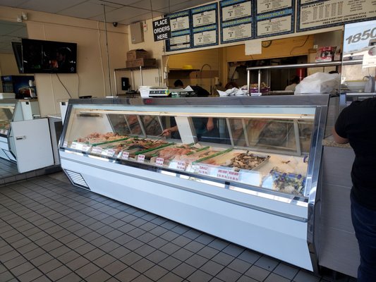 FAMILY FISH MARKET - Updated March 2025 - 180 Photos & 313 Reviews ...