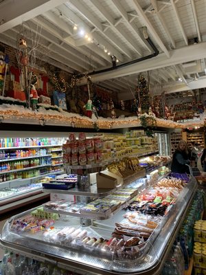 ROLY POLY BAKERY - Updated December 2025 - 356 Photos & 113 Reviews ...