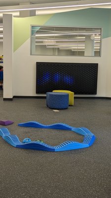 HELEN PLUM LIBRARY - Updated January 2026 - 14 Photos & 34 Reviews ...