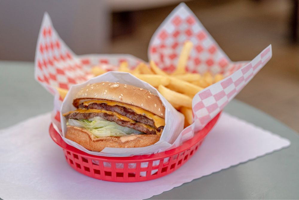 PEAK BURGER - Updated August 2025 - 184 Photos & 151 Reviews - 14901 ...