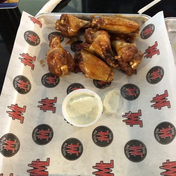 FLORIDA WING FACTORY - Updated September 2025 - 64 Photos & 110 Reviews ...
