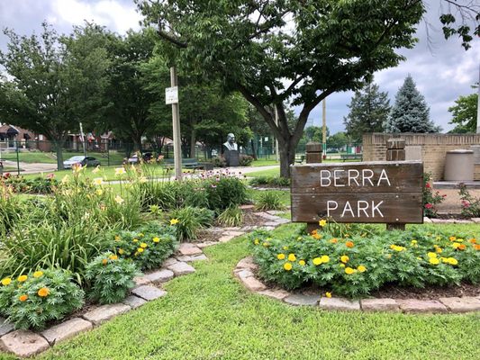 BERRA PARK - Updated September 2025 - 18 Photos - 5400 Shaw Ave, Saint Louis, Missouri - Parks ...