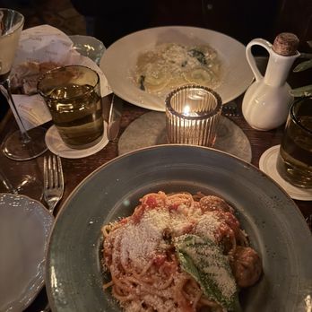 FELICE 83 - Updated October 2025 - 285 Photos & 380 Reviews - 1593 1st ...