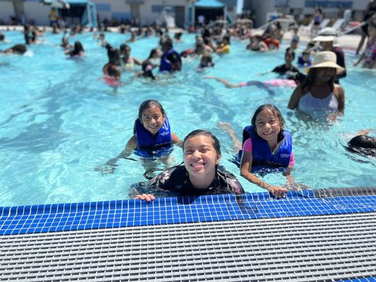 NORTH NATOMAS AQUATICS COMPLEX - Updated December 2025 - 40 Photos & 43 ...