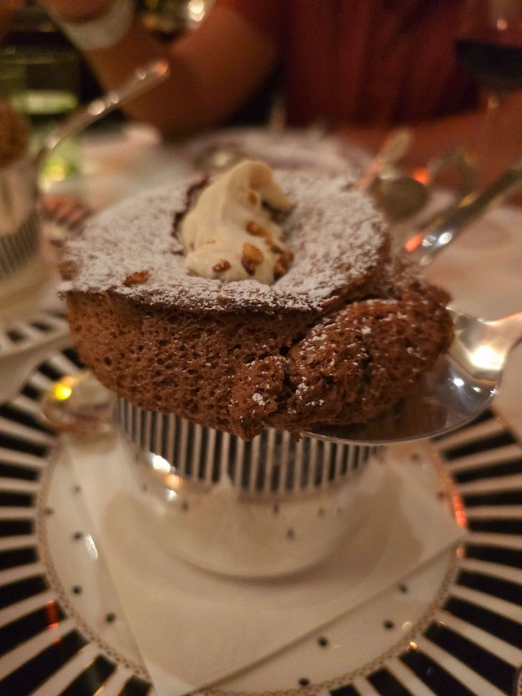 C29 - Updated December 2025 - 41 Photos & 27 Reviews - 1320 Main St, St ...