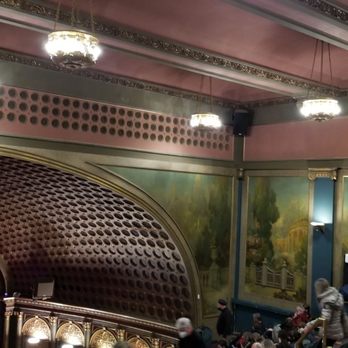 BING CROSBY THEATER - Updated October 2025 - 46 Photos & 22 Reviews ...