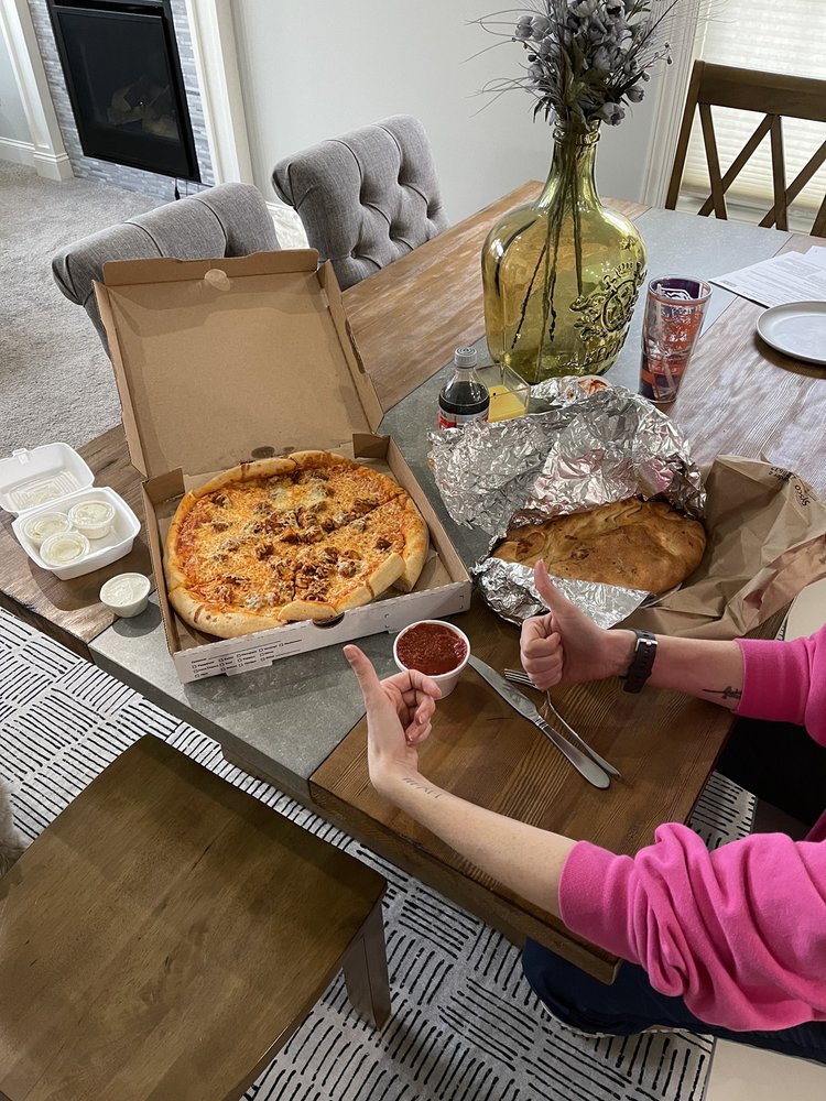 ROBBIE T’S PIZZA - 4625 North St, Jamesville, New York - 45 Photos & 70 ...